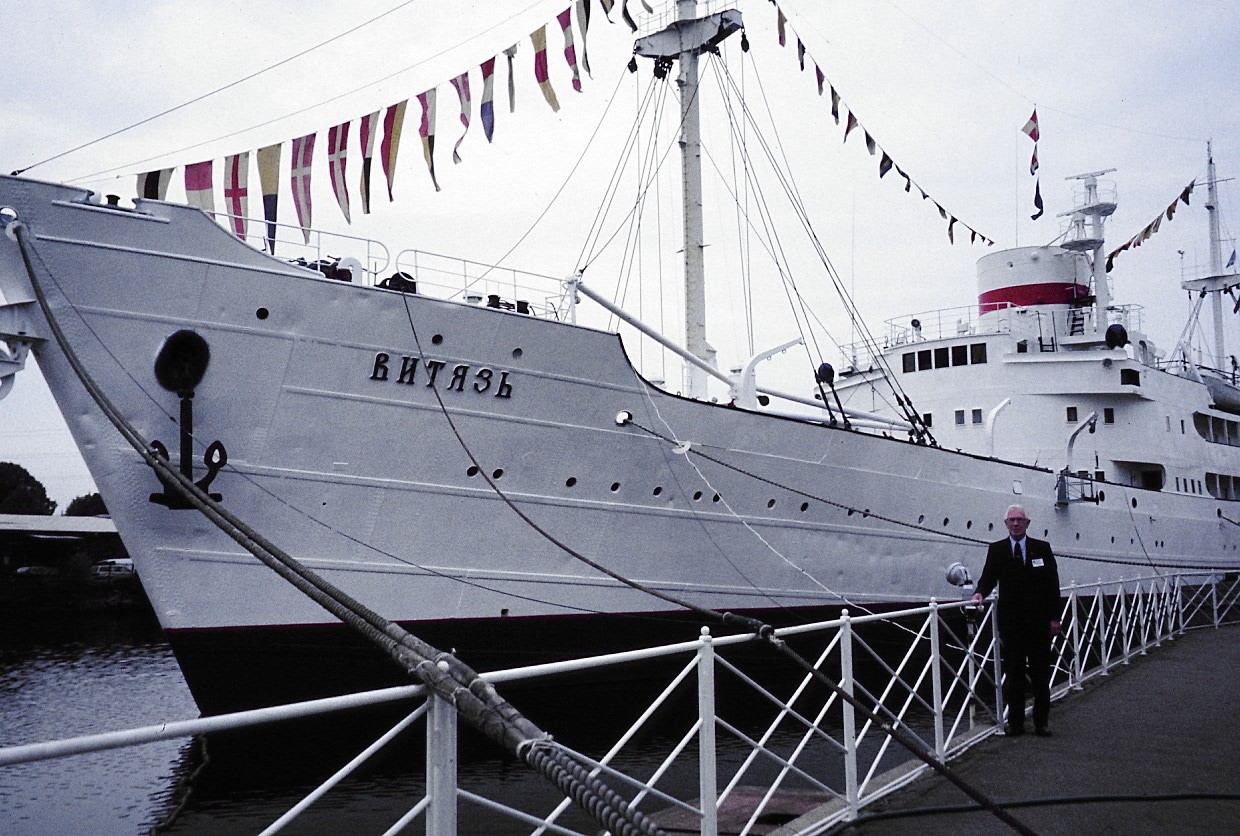 The Abyss: Resurrecting Deep-Sea Biology in the Mid Twentieth Century ...
